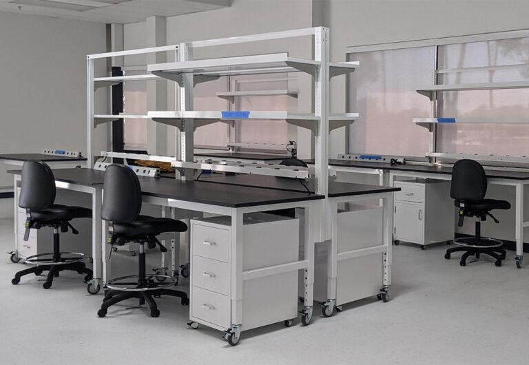 Industrial Workbench - Shop Heavy-duty Workstations